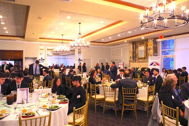 Induction Ceremony – Smithtown High School School of Business